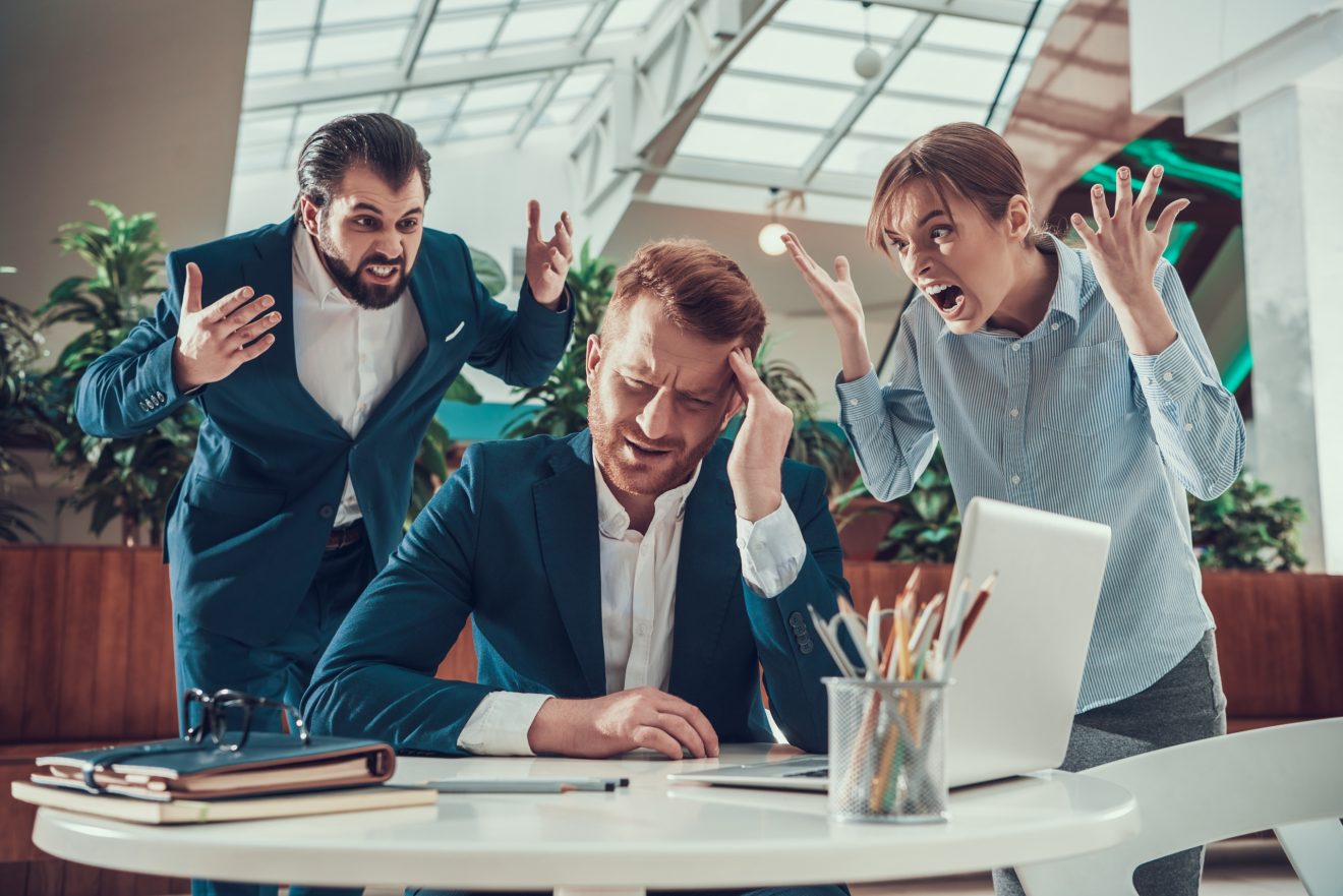 The 3 Priorities Of Handling Distractions At Work | 2025